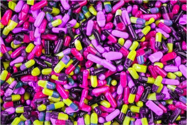 Small Pharma – Alternative Reality – Seven Communications